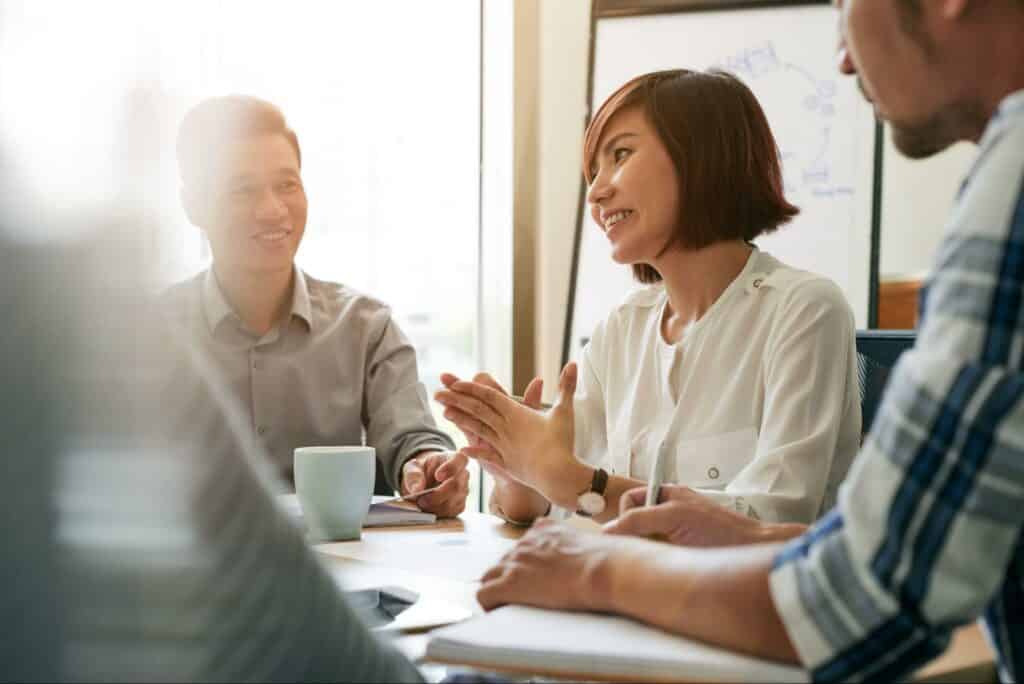 How To Attract Top Talent: Best Practices For Educating Employees ...